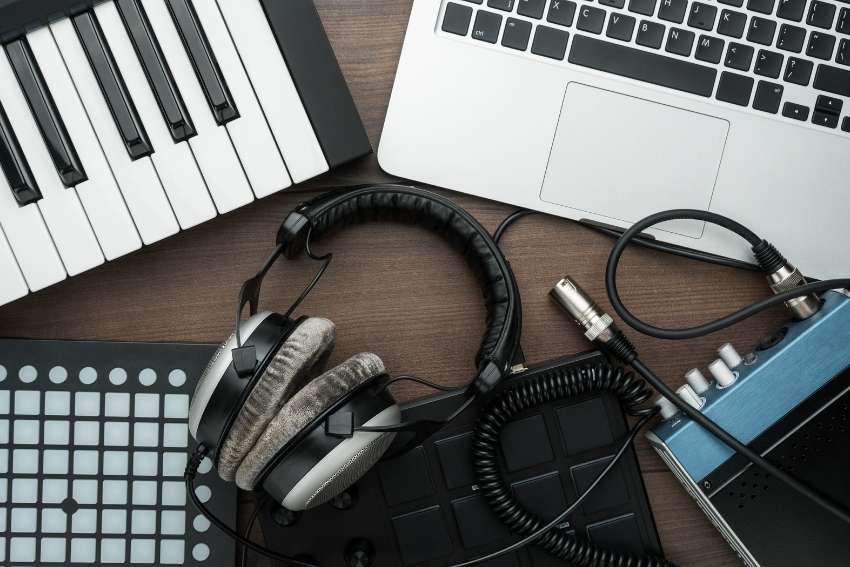 Best Auto Tune Software for Windows (10 Picks)